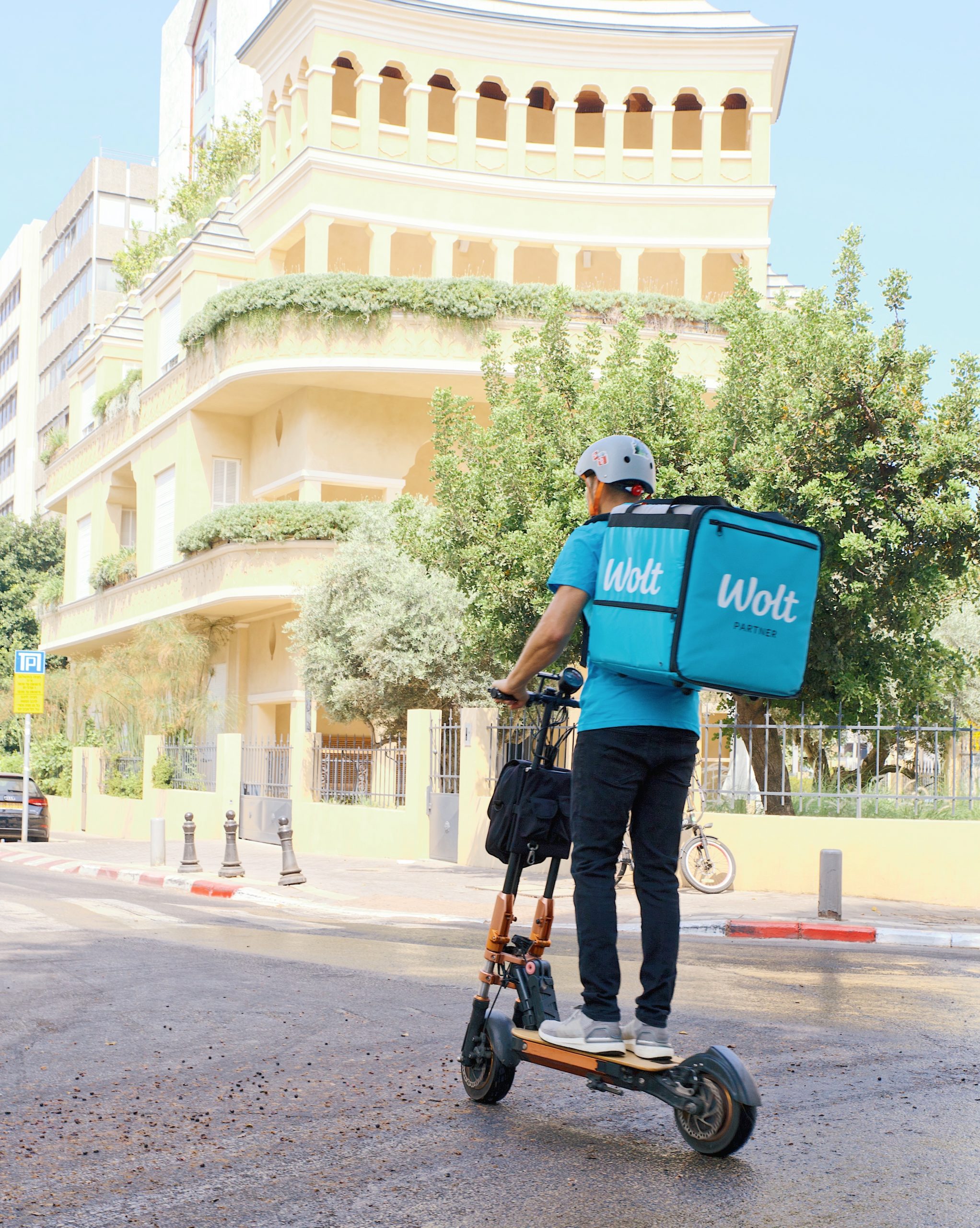 WOLT TRANSFERS ITS DELIVERY RIDERS INSURANCE TO THE COLLECTIVE BENEFITS ...